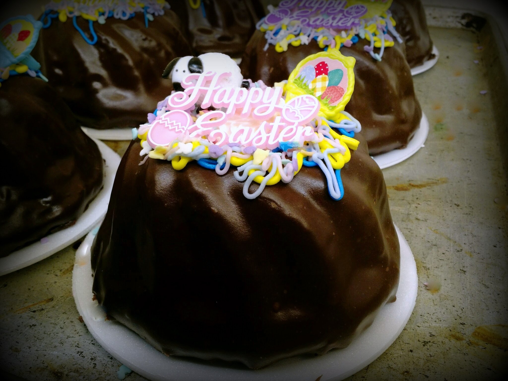 easter-choc-crm-lb-cake - Orland Park Bakery